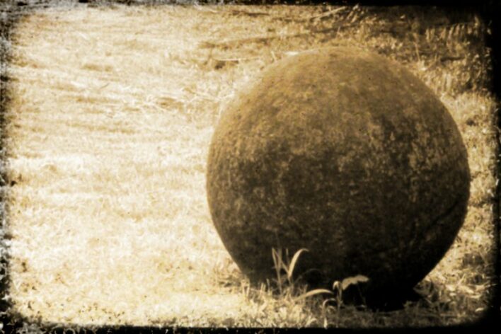 Où est passée la « Roche la plime » de l'Éperon ? - Journal.re