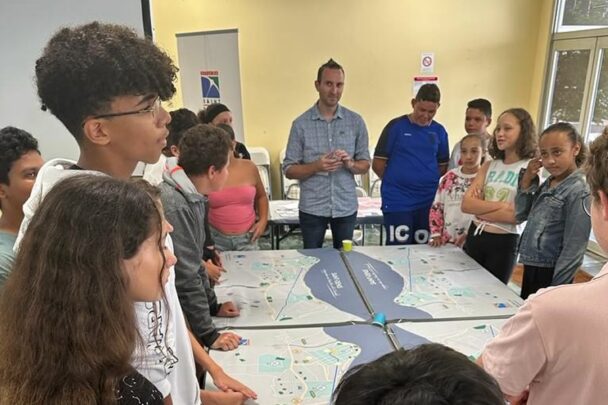 Lancement réussi de la première conférence de presse jeune à La Réunion ...